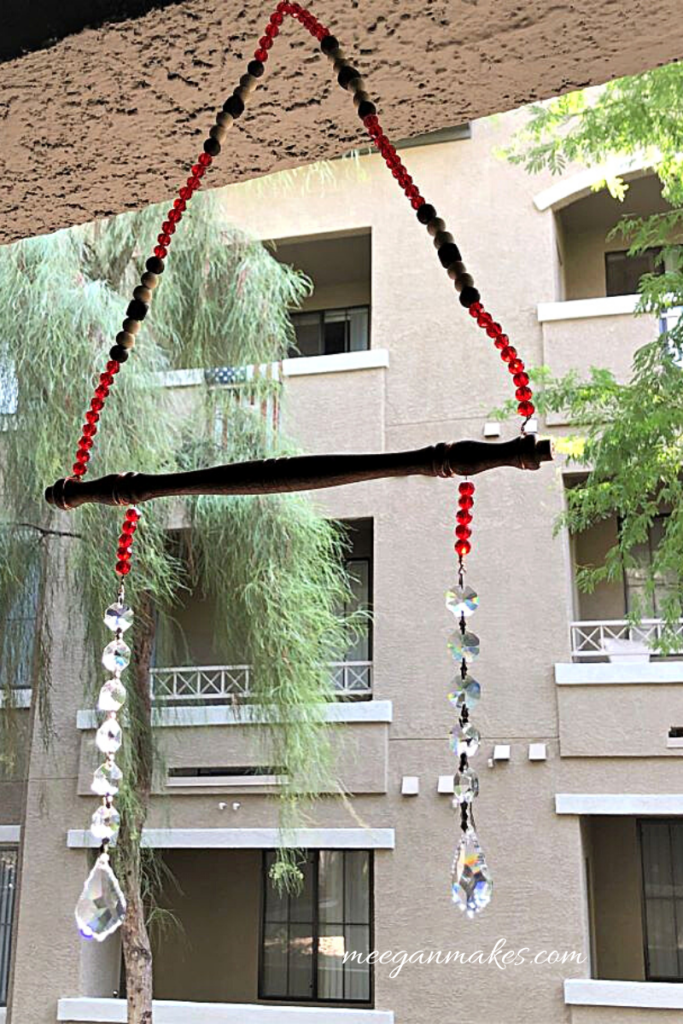 DIY Outdoor Spinle Bird Perch - What Meegan Makes