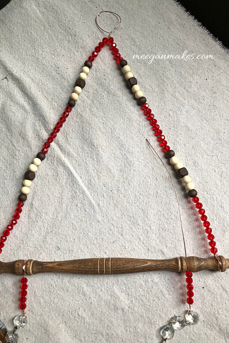 DIY Spindle Outdoor Bird Perch - What Meegan Makes